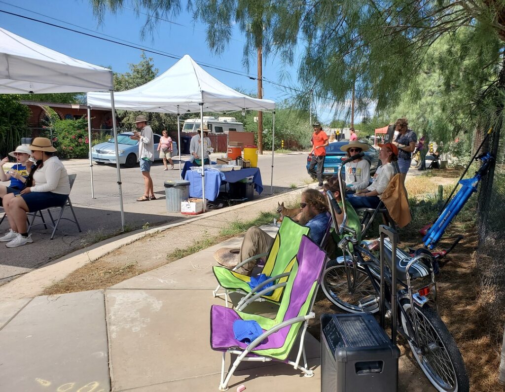 The art of the traffic roundabout | I saw it in Tucson